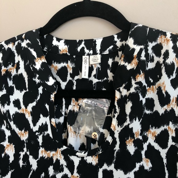 Cato | Tops | Cato Animal Print Blouse Size Xs | Poshmark